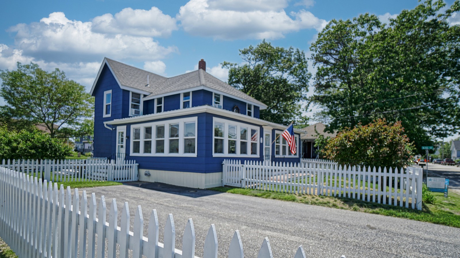 Driftwood Cottage – Pine Point Bliss